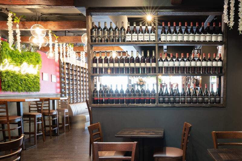 Expert Bar Fit-outs and Shopfitting Solutions | db designs UK